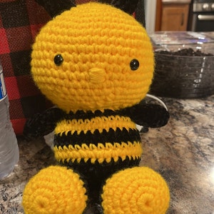 Hatching Bumblebee Crochet Pattern, Bee Pattern - Etsy