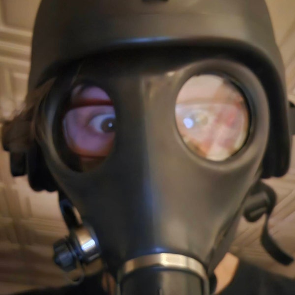 Israeli Army Gas Mask | Full Face Respirator for Beards & Glasses ...