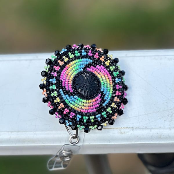 Handmade Beaded Popsocket, Earrings, and ID Badge - Etsy