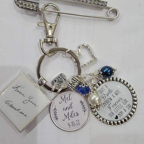 Personalized Wedding Keychain for BRIDE From MOM From Dad Bridal ...