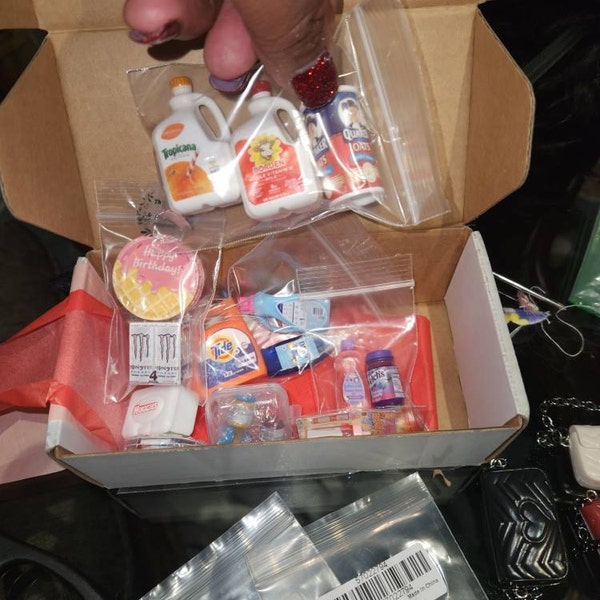 Mini Gallon of Water, Doll House Prop - Etsy