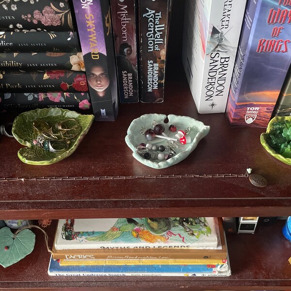 Tiny Sweet Heart Shaped Forget-me-not Leaf With Ladybug Real Leaf Used ...