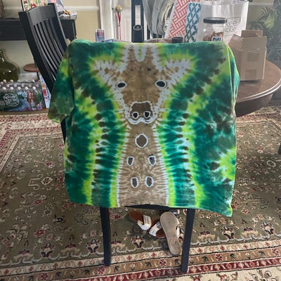 Hand Dyed Made to Order Cow Tie Dye Shirt, Rainbow Cow Tie Dye, T-shirt ...