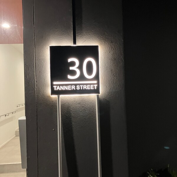 Custom LED Lighting Cross Sign丨3d Luminous Characters LED Acrylic ...