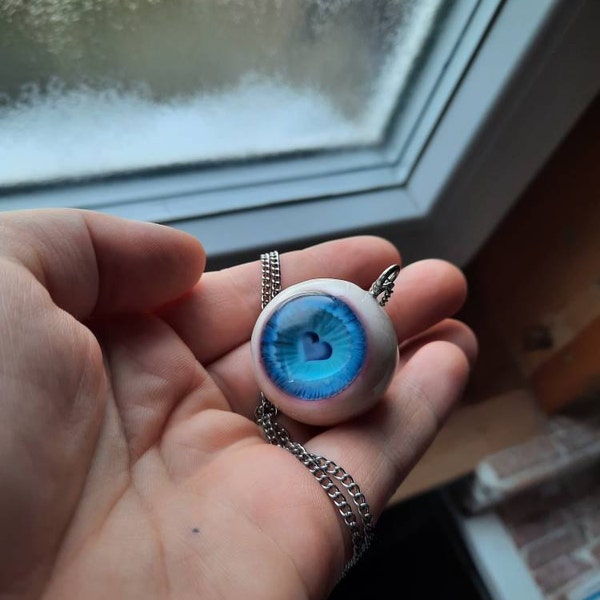 Handmade Resin Eyeball Jewelry, Doodle Eyeball Cute Necklaces, Gothic ...
