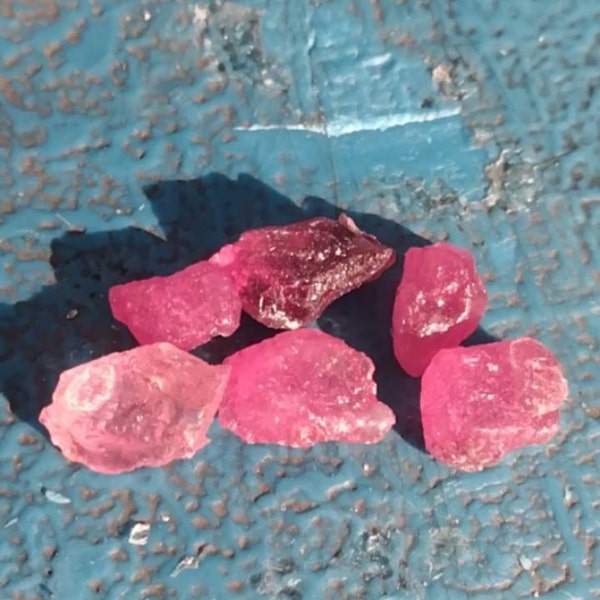 20 Stück Echter Rubin Rohstein ~Rubin Edelstein ~Rubin Rohstein ~Robin ...