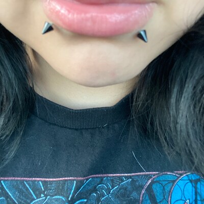 18g Black Labret Spike, 3mm 4mm 5mm Cones, Helix Triple Forward, Tragus ...