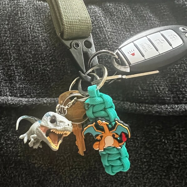 Paracord Charm Key Fobs - Super Hero & Cartoon Characters - Makes a ...