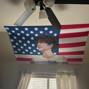 Loona Chuu Salute Flag Banner, Chuu American Flag Tapestry, Chuu Merch ...
