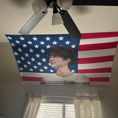 Seventeen Hoshi Horanghae Pose Flag Banner, Hoshi American Tapestry ...