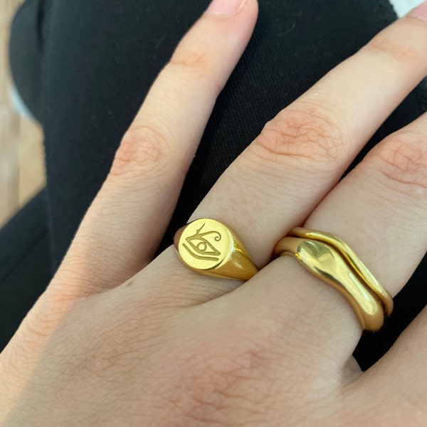 Signet Horus Eye Ring, Eye of Horus 14K Gold Ring, Ra Egypt Ring, Eye ...