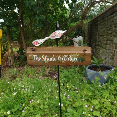 This Way That Way Not This Way Wonderland Fairytale Storybook Signpost ...