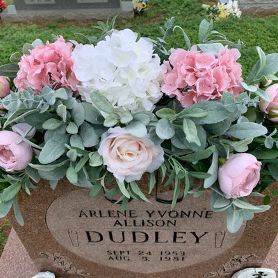 Cemetery Flowers / Red Cemetery Decorations / Headstone Decorations ...