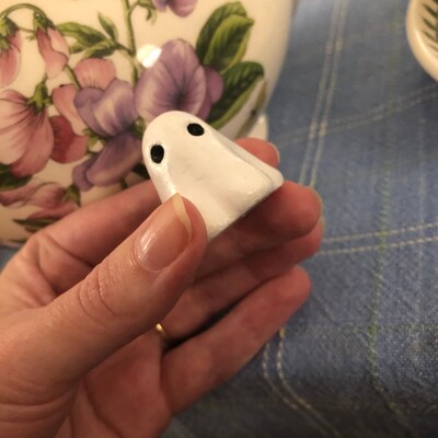 Tiny Clay Ghost Figure - Etsy