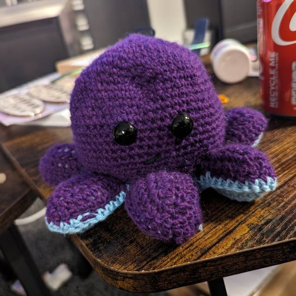 PATTERN: Crochet Reversible Octopus Pattern - Etsy