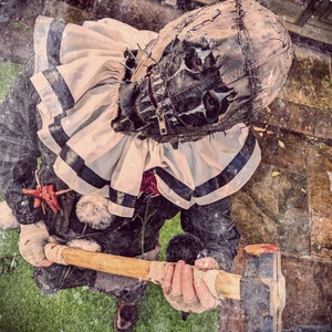 Vintage Style Ivory Taffeta Black Burlesque Pierrot Clown Ruff Collar ...