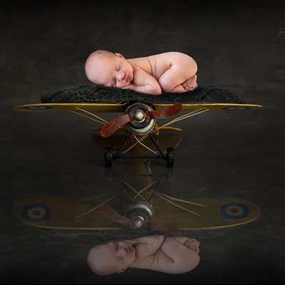 Digital Backdrop Background Newborn Baby Girl or Boy Plain Pilot ...