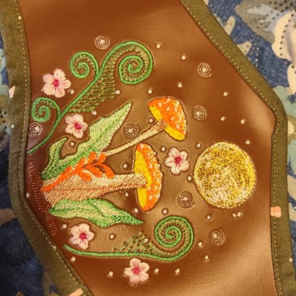 Black Luna Moth Corset Belt - Etsy