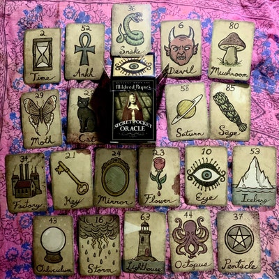Secret Pocket Oracle Mildred Payne MINI DECK - Etsy