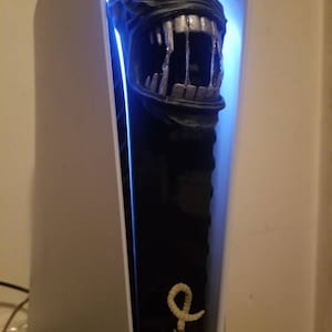 Bloodborne Cosmic Eye Watcher Badge Necklace - Etsy