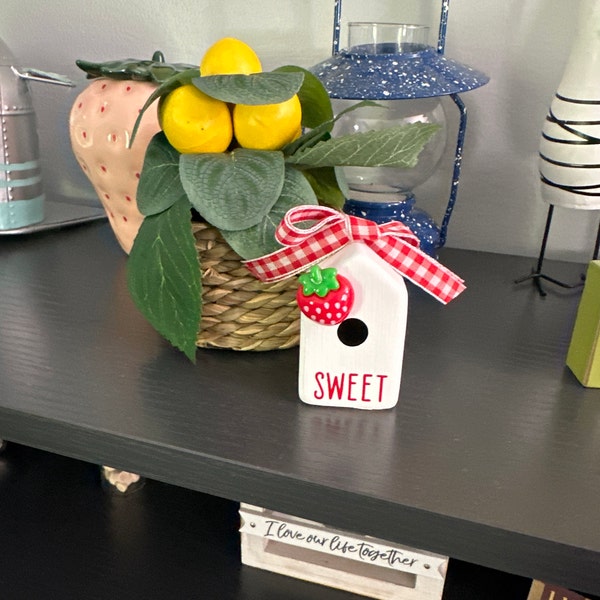 Bee Decor / Bee Happy Decor / Bee Sweet Like Honey / Home Decor ...