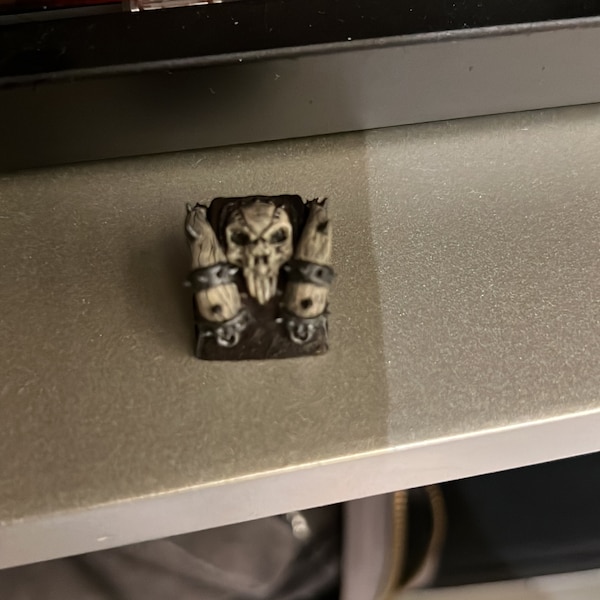 Garrosh Artisan Keycap - World of Warcraft Keycap | Custom Keycaps ...