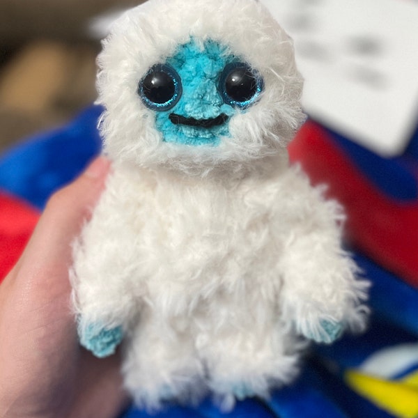 Crochet Yeti Pattern Amigurumi Yeti, Crochet Pattern, Winter Crochet ...
