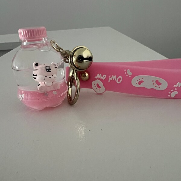 Silver Cat Liquid Keychain, Animal Keychain, Quicksand Keychain, Kawaii ...