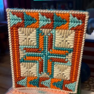 Plastic Canvas Pattern in 7 Count Romantic Rose Box / Container for ...