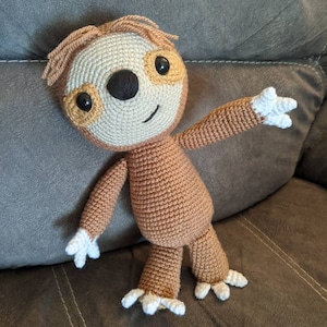 PATTERN Sam the Sloth. PDF Crochet Sloth Pattern, Cute Amigurumi Sloth ...