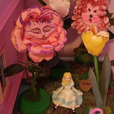 Alice in Wonderland Talking Flowers harmony by - Etsy