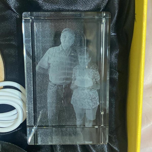3D Crystal Photo, Custom 3D Crystal Photo Cube, Custom Photo Gift ...