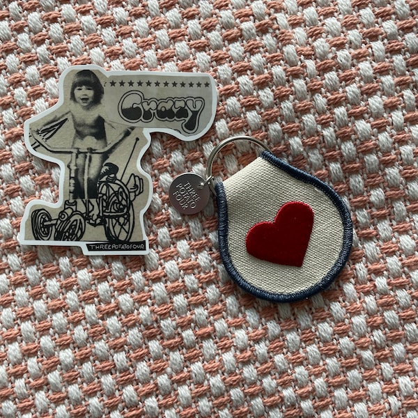 Patch Keychain - Classic Heart - Etsy