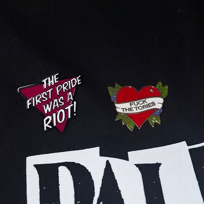 F the Tories Heart Badge Nobody Likes a Tory Anti-tory Political Badge ...