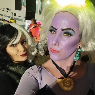 Flotsam & Jetsam Ursula Eel Minions Disney the Little Mermaid Statement ...