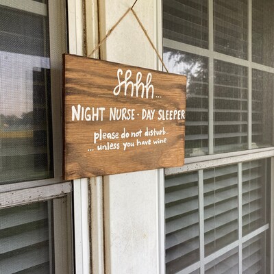 Night Shift Worker Sleeping Wood Door Sign, Do Not Disturb Sign, Nurse ...