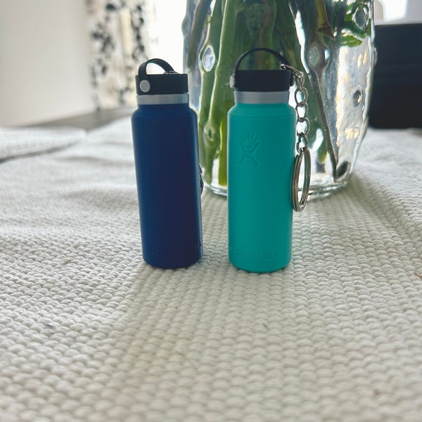 Hydro Flask Mini Lip Balm Keychain | on the Go Storage | Custom ...