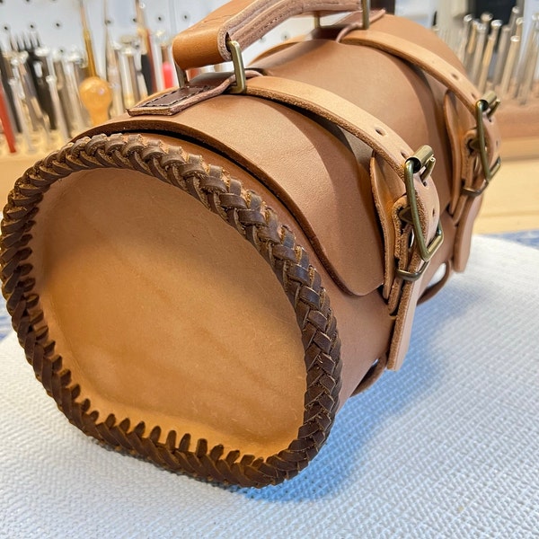 Bali Bag Leather Pattern: Leather Barrel Bag, DIY Bali Bag, Easy ...