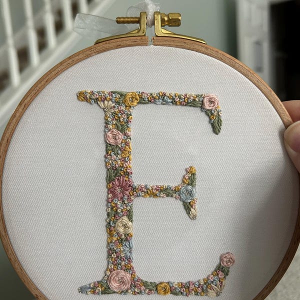 People Embroidered Portrait Hoop, Family Embroidered Gift, Embroidery ...