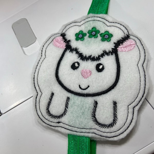 ITH Tool Set 8x8 6x10 8x11 and 8x14 Hammer Screwdriver Brush Spanner ...