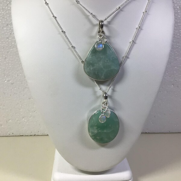 Tiny Raw Birthstone Gold Electroplated Charm, 5-7mm Raw Gemstone Charms ...