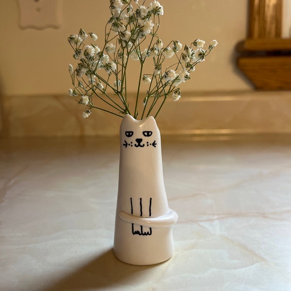 Cat Tiny Modern Vase / Tiny Mini Vase / Cat Lover Gift / Mini Bud Vase ...