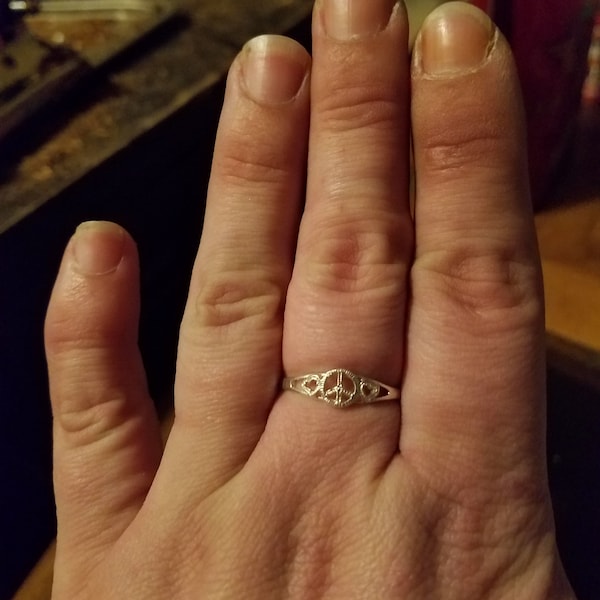 Sterling Silver .925 Peace Sign, Love Ring With Hearts on Each Side ...