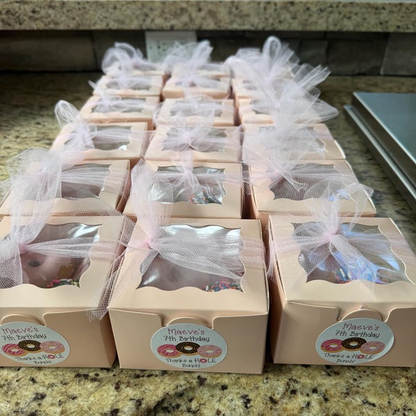 Personalized Glossy Donut Birthday Party Favor Labels - Doughnut Favor ...