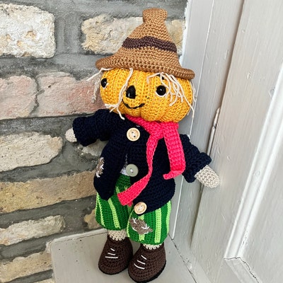 Halloween Crochet Toy Cute Scarecrow/amigurumi Scarecrow Pattern PDF ...