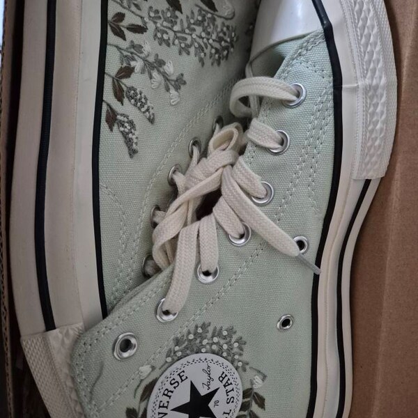 Custom Converse Chuck Taylor Daisy Flower Embroidered Converse Shoes ...