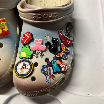 New Popular Vet Tech Shoe Charms for Your Crocs, Popular Veterinarian ...