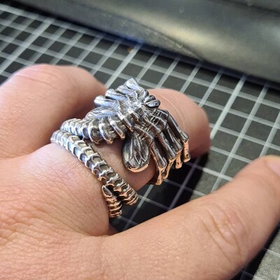 MR. Giger Inspired , Alien Facehugger Ring, Facehugger, Chestburster ...