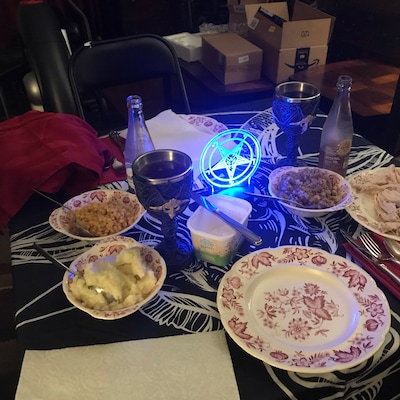 Brav Gede Veve Vinyl Decal - Etsy