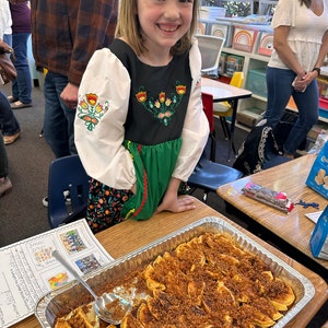 Cute Little Dutch Girl Hat, Netherlands, Holland, International, Folk ...